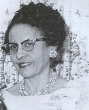 Pictures on the wall: Miriam Daniel Mann - Kevin McClear